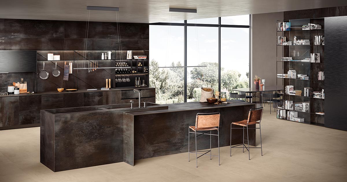 Boost Iron: metal-effect porcelain stoneware slab - Atlas Plan