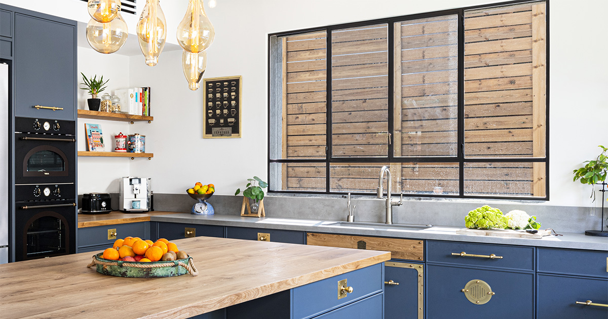 Urban-style kitchen with Boost Grey concrete-effect top